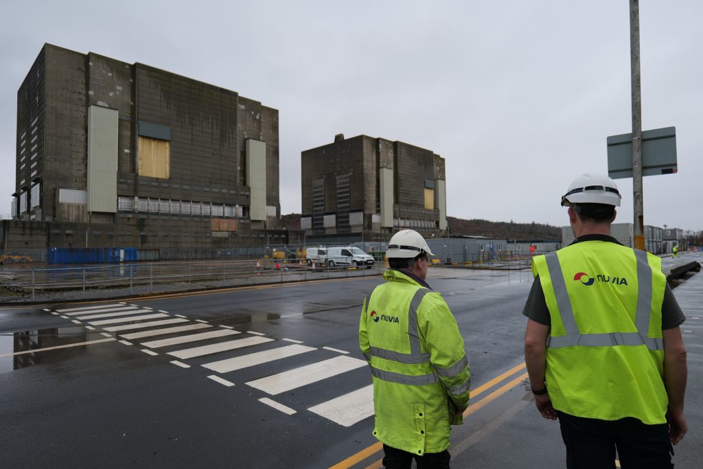 NUVIA AWARDED SD4 CONTRACT FOR REACTOR DISMANTLING AT TRAWSFYNYDD ... NUVIA AWARDED SD4 CONTRACT FOR REACTOR DISMANTLING AT TRAWSFYNYDD ...